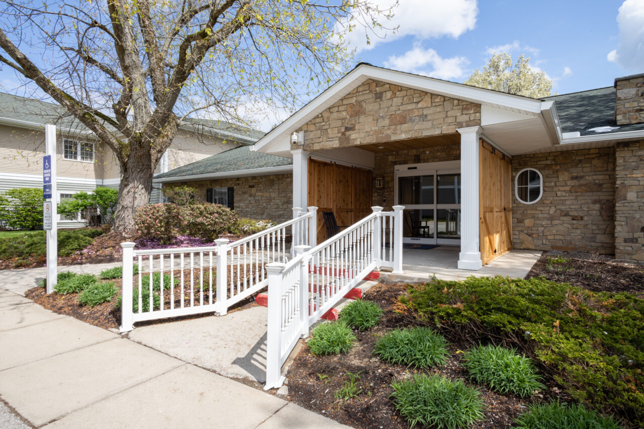 Senior Living | Ohman Family Living • Ohman Family Living